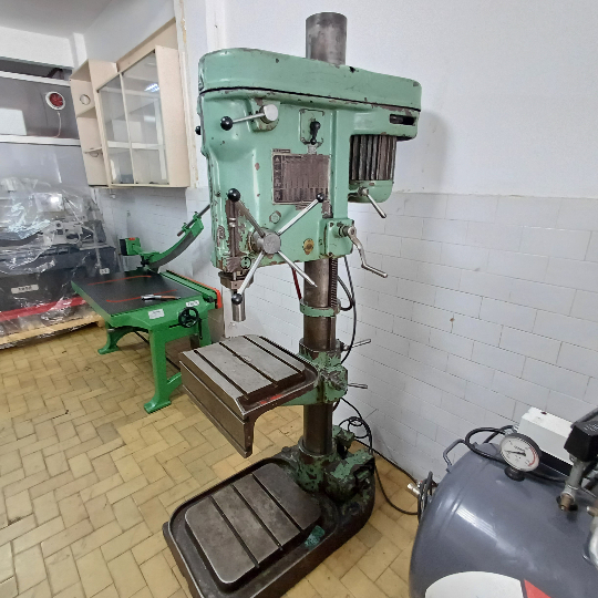 TOS 32 LİK ŞANZIMANLI MATKAP