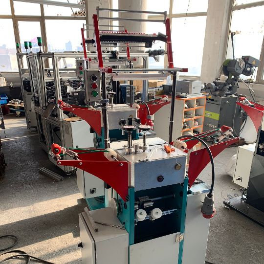 8 İĞNELİ KORDON MAKİNESİ