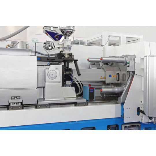 ENJEKSİYON MAKİNASI